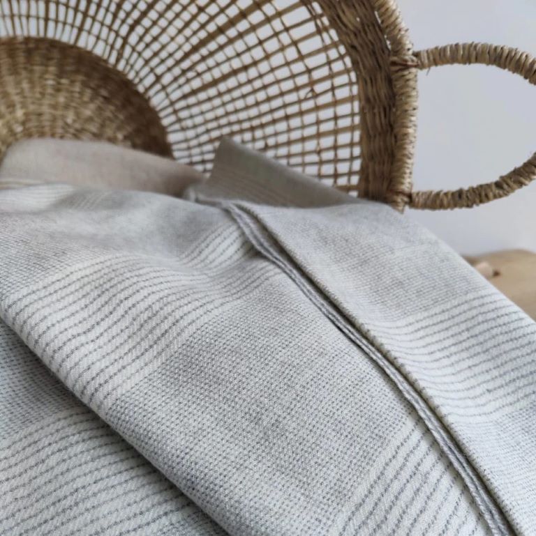 Linen Way Throw – Morse | Bradshaws